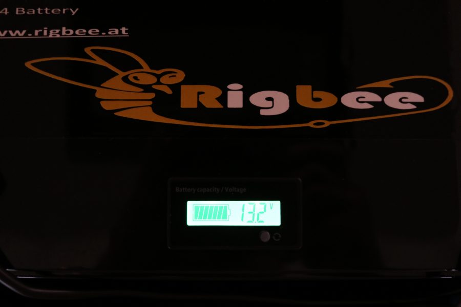 Rigbee MaxBeePower 80Ah mit Akkubox und Ladegerät - RigBee