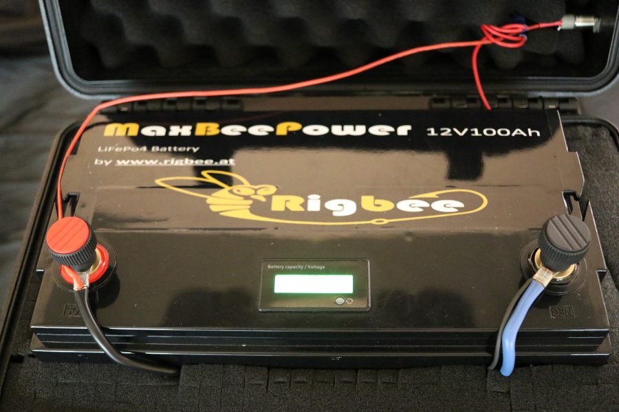 Rigbee MaxBeePower 100Ah mit Akkubox und Ladegerät - RigBee